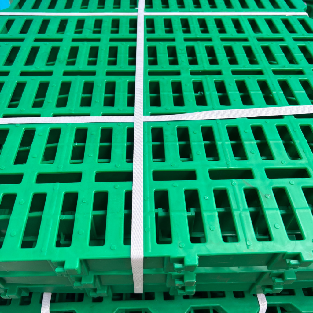 Best Slatted Floor 24x24inch Green Online in Jamaica